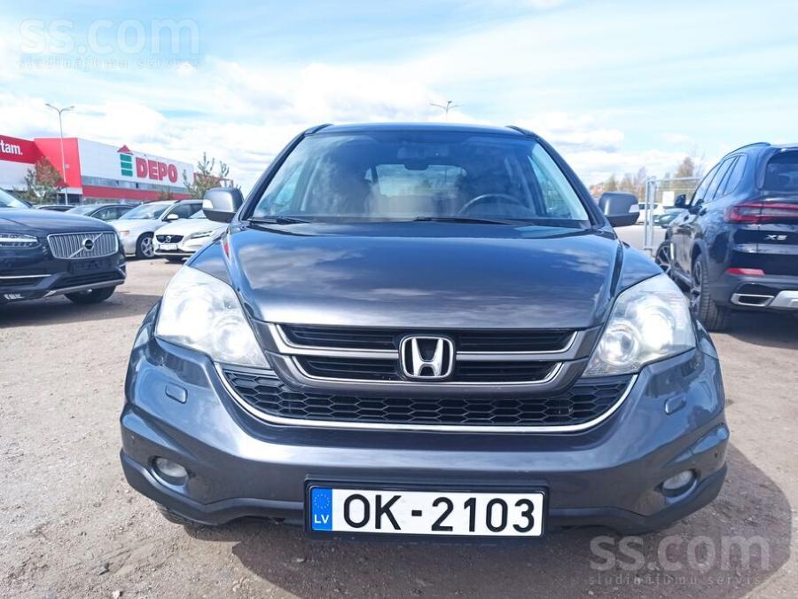 Pelēks Honda CR-V 2012 Daugavpils, ar dzinēja tilpumu 2.20 L un nobraukumu 0 tūkst. km par 7950 €, foto 4 vietnē AUTOMOTO.COM.LV