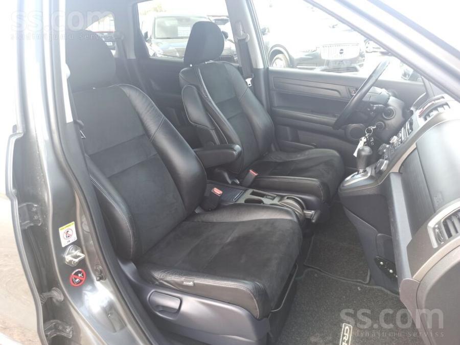 Pelēks Honda CR-V 2012 Daugavpils, ar dzinēja tilpumu 2.20 L un nobraukumu 0 tūkst. km par 7950 €, foto 18 vietnē AUTOMOTO.COM.LV