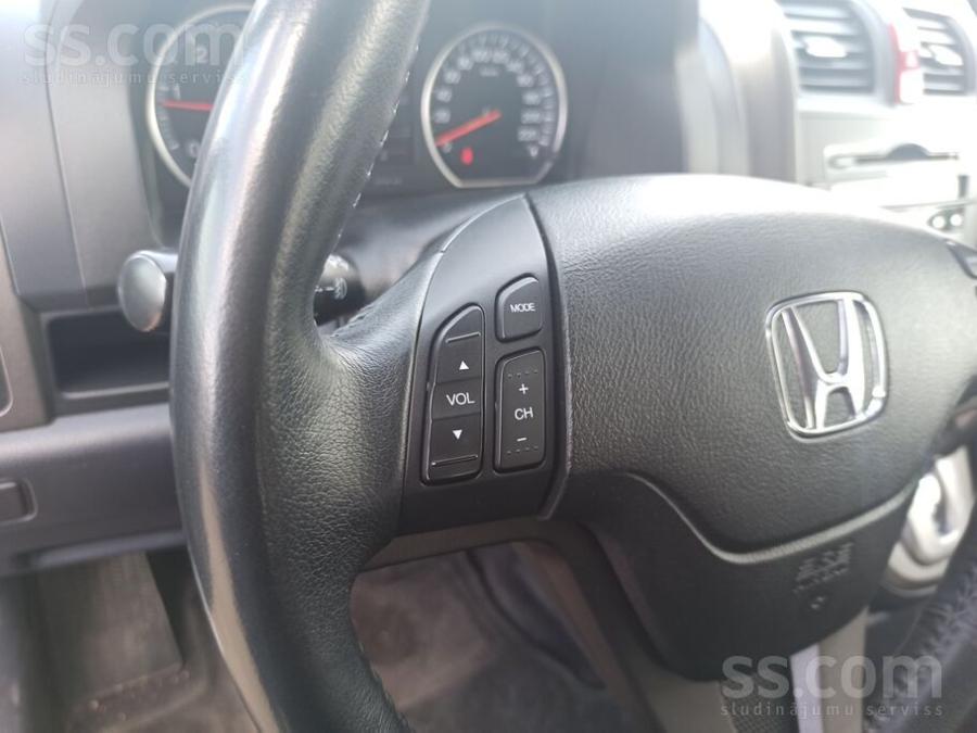 Pelēks Honda CR-V 2012 Daugavpils, ar dzinēja tilpumu 2.20 L un nobraukumu 0 tūkst. km par 7950 €, foto 24 vietnē AUTOMOTO.COM.LV