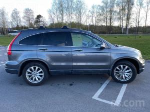 Grey Honda CR-V 2012 in Jelgava, with an engine capacity of 2.00 L and mileage of 221 thousand km for 6800 €, photo  on AUTOMOTO.COM.LV