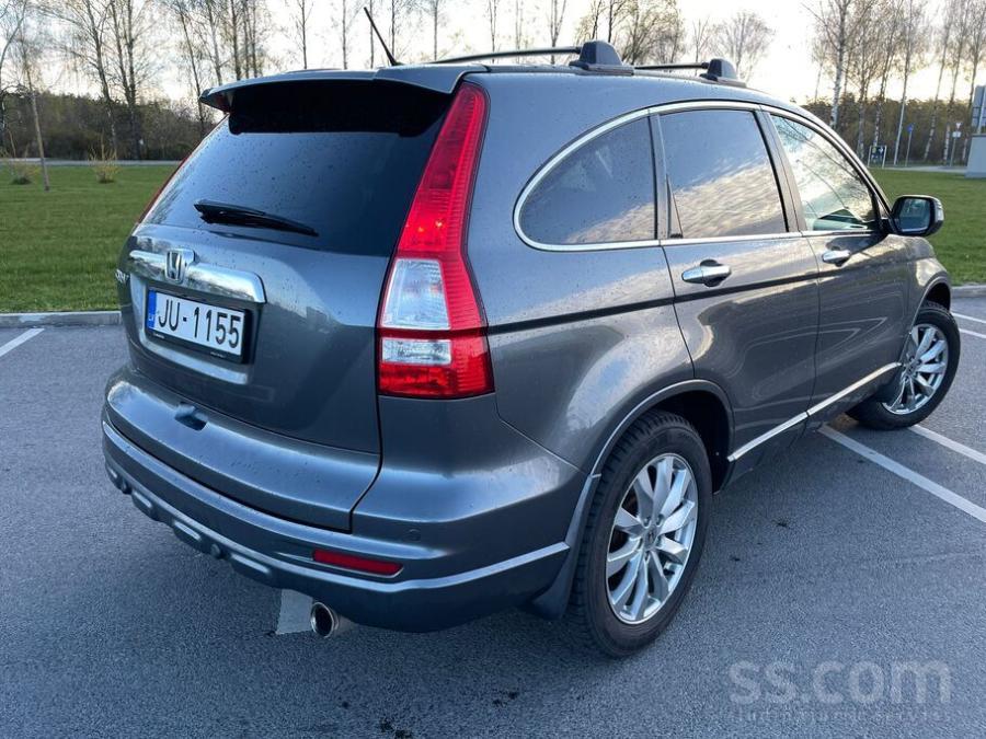 Pelēks Honda CR-V 2012 Jelgava, ar dzinēja tilpumu 2.00 L un nobraukumu 221 tūkst. km par 6500 €, foto 4 vietnē AUTOMOTO.COM.LV