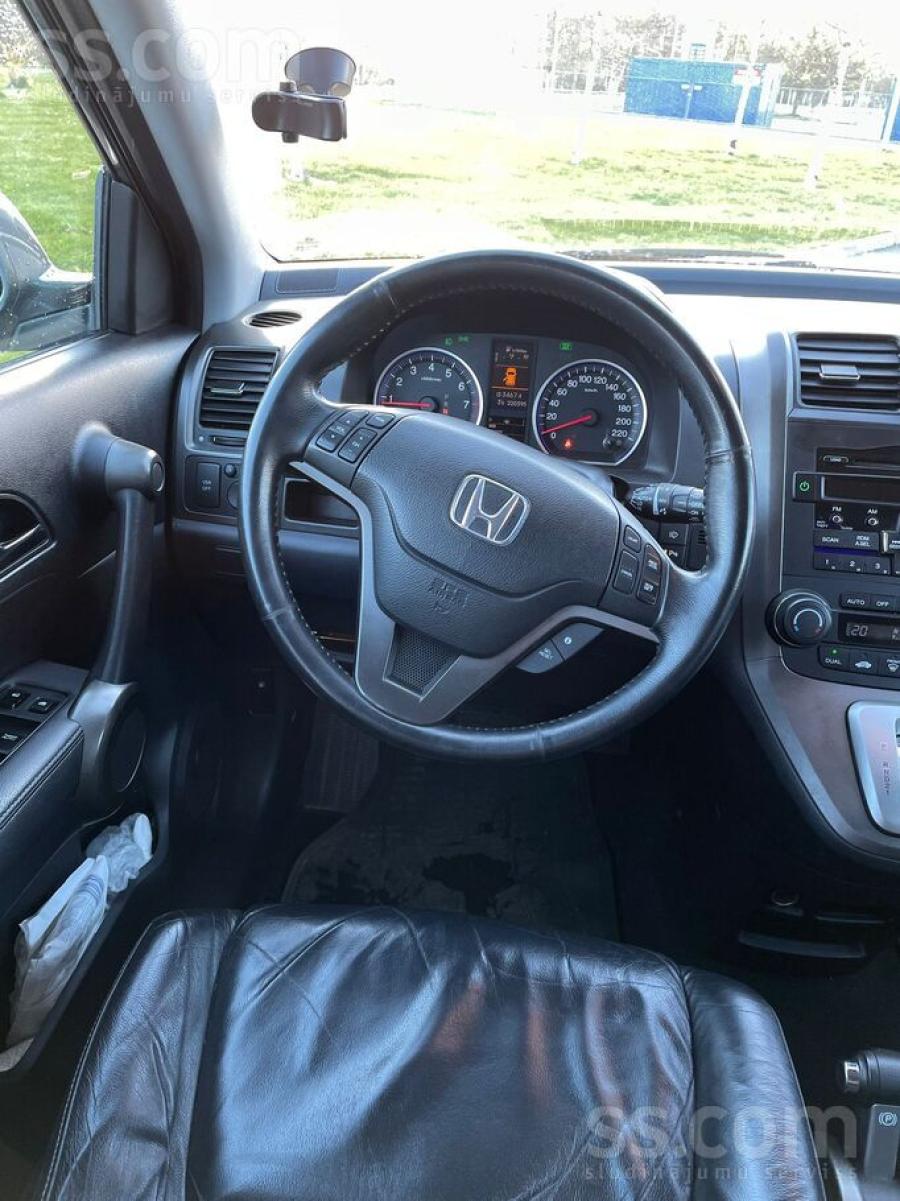 Pelēks Honda CR-V 2012 Jelgava, ar dzinēja tilpumu 2.00 L un nobraukumu 221 tūkst. km par 6500 €, foto 9 vietnē AUTOMOTO.COM.LV