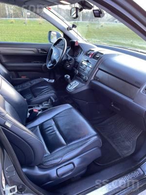 Pelēks Honda CR-V 2012 Jelgava, ar dzinēja tilpumu 2.00 L un nobraukumu 221 tūkst. km par 6500 €, foto 16 vietnē AUTOMOTO.COM.LV