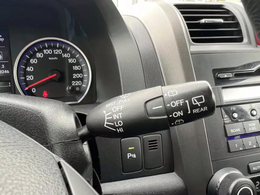 Pelēks Honda CR-V 2012 Rīga, ar dzinēja tilpumu 2.20 L un nobraukumu 258 tūkst. km par 7550 €, foto 17 vietnē AUTOMOTO.COM.LV