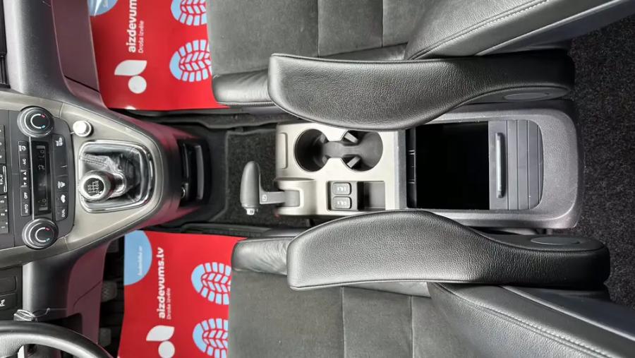 Pelēks Honda CR-V 2012 Daugavpils, ar dzinēja tilpumu 2.20 L un nobraukumu 299 tūkst. km par 7770 €, foto 12 vietnē AUTOMOTO.COM.LV