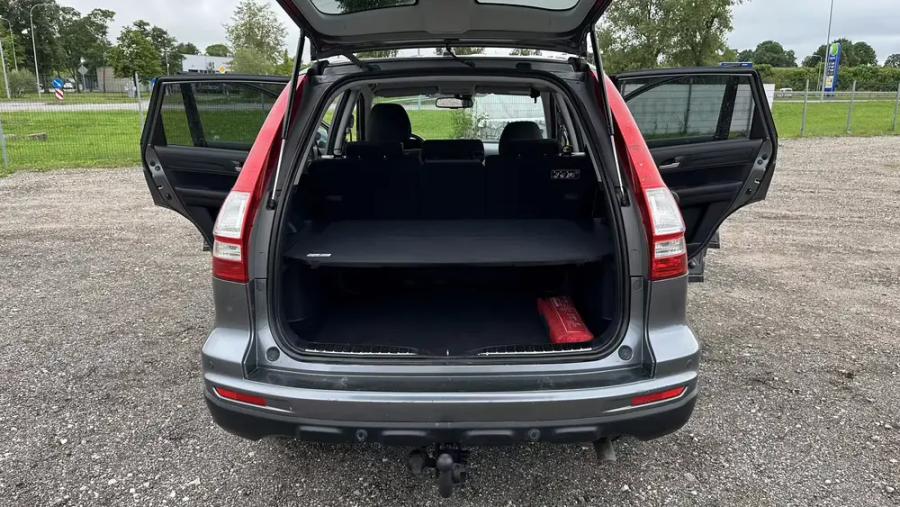 Pelēks Honda CR-V 2012 Daugavpils, ar dzinēja tilpumu 2.20 L un nobraukumu 299 tūkst. km par 7770 €, foto 25 vietnē AUTOMOTO.COM.LV