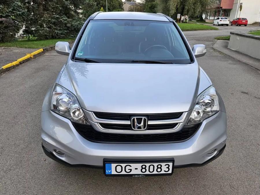 Pelēks Honda CR-V 2012 Jēkabpils, ar dzinēja tilpumu 2.20 L un nobraukumu 255 tūkst. km par 8690 €, foto 3 vietnē AUTOMOTO.COM.LV
