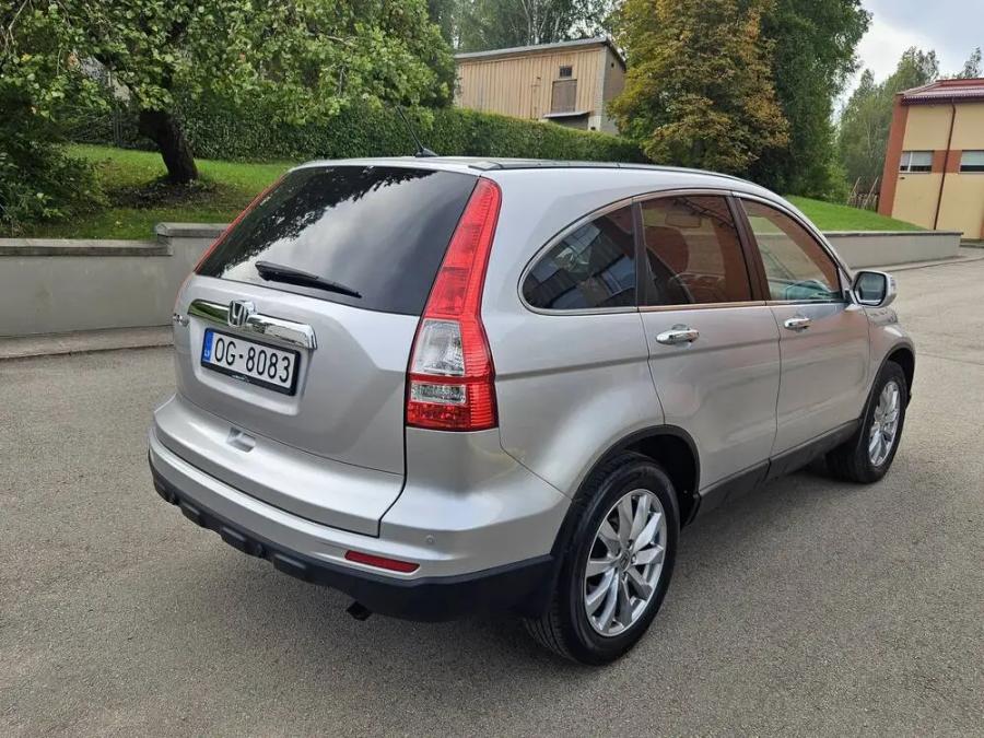 Pelēks Honda CR-V 2012 Jēkabpils, ar dzinēja tilpumu 2.20 L un nobraukumu 255 tūkst. km par 8690 €, foto 6 vietnē AUTOMOTO.COM.LV