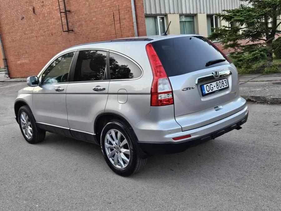 Pelēks Honda CR-V 2012 Jēkabpils, ar dzinēja tilpumu 2.20 L un nobraukumu 255 tūkst. km par 8690 €, foto 8 vietnē AUTOMOTO.COM.LV
