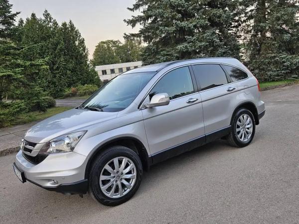 Pelēks Honda CR-V 2012 Jēkabpils, ar dzinēja tilpumu 2.20 L un nobraukumu 255 tūkst. km par 8690 €, foto 10 vietnē AUTOMOTO.COM.LV