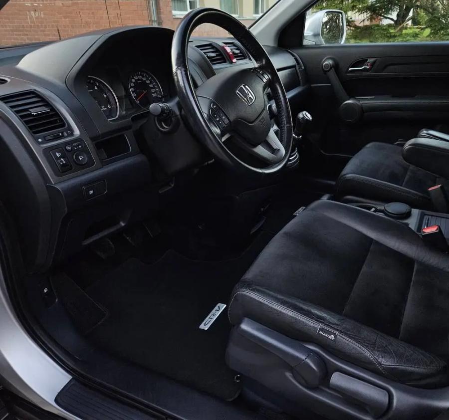 Pelēks Honda CR-V 2012 Jēkabpils, ar dzinēja tilpumu 2.20 L un nobraukumu 255 tūkst. km par 8690 €, foto 14 vietnē AUTOMOTO.COM.LV