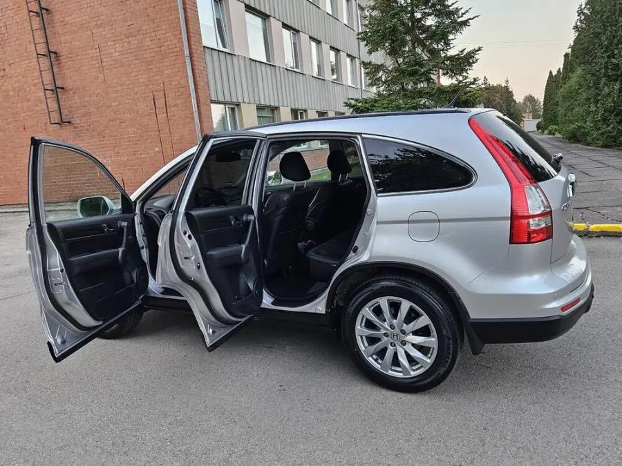 Pelēks Honda CR-V 2012 Jēkabpils, ar dzinēja tilpumu 2.20 L un nobraukumu 255 tūkst. km par 8690 €, foto 16 vietnē AUTOMOTO.COM.LV