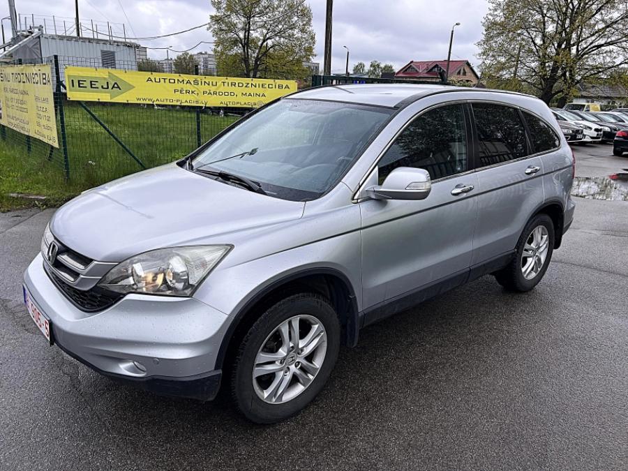 Pelēks Honda CR-V 2012 Rīga, ar dzinēja tilpumu 2.20 L un nobraukumu 258 tūkst. km par 7550 €, foto 1 vietnē AUTOMOTO.COM.LV