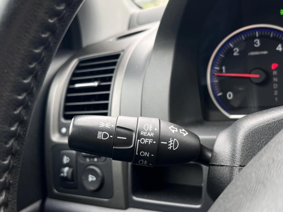 Pelēks Honda CR-V 2012 Rīga, ar dzinēja tilpumu 2.20 L un nobraukumu 258 tūkst. km par 7550 €, foto 11 vietnē AUTOMOTO.COM.LV