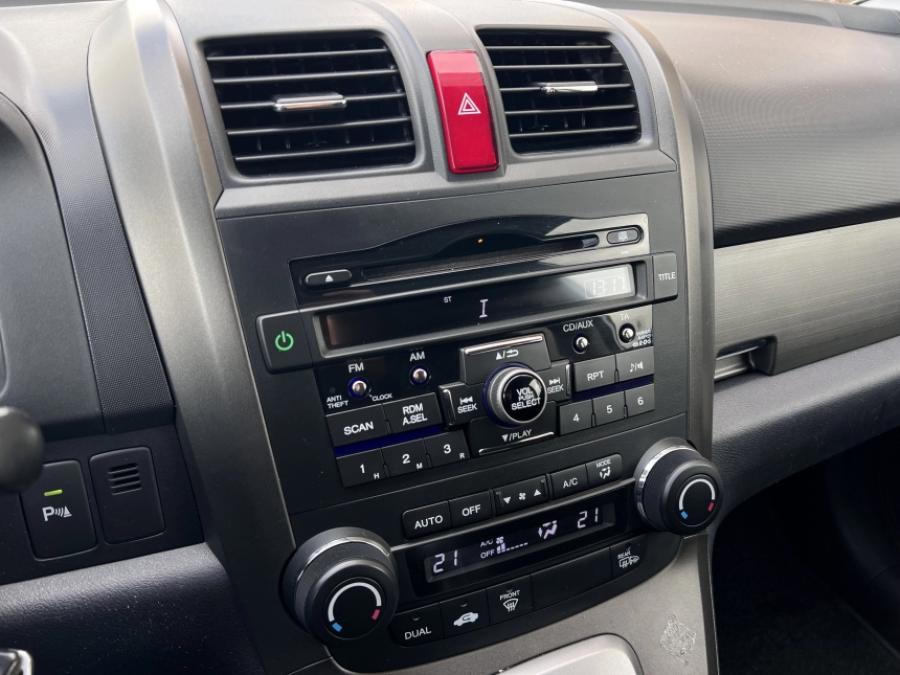 Pelēks Honda CR-V 2012 Rīga, ar dzinēja tilpumu 2.20 L un nobraukumu 258 tūkst. km par 7550 €, foto 28 vietnē AUTOMOTO.COM.LV