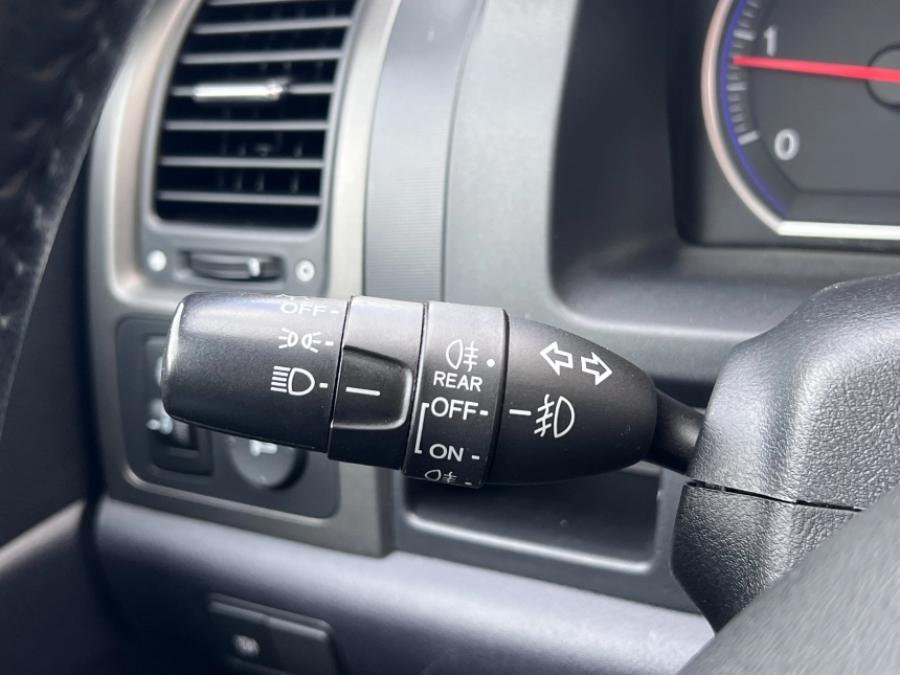 Pelēks Honda CR-V 2012 Rīga, ar dzinēja tilpumu 2.20 L un nobraukumu 258 tūkst. km par 7550 €, foto 47 vietnē AUTOMOTO.COM.LV