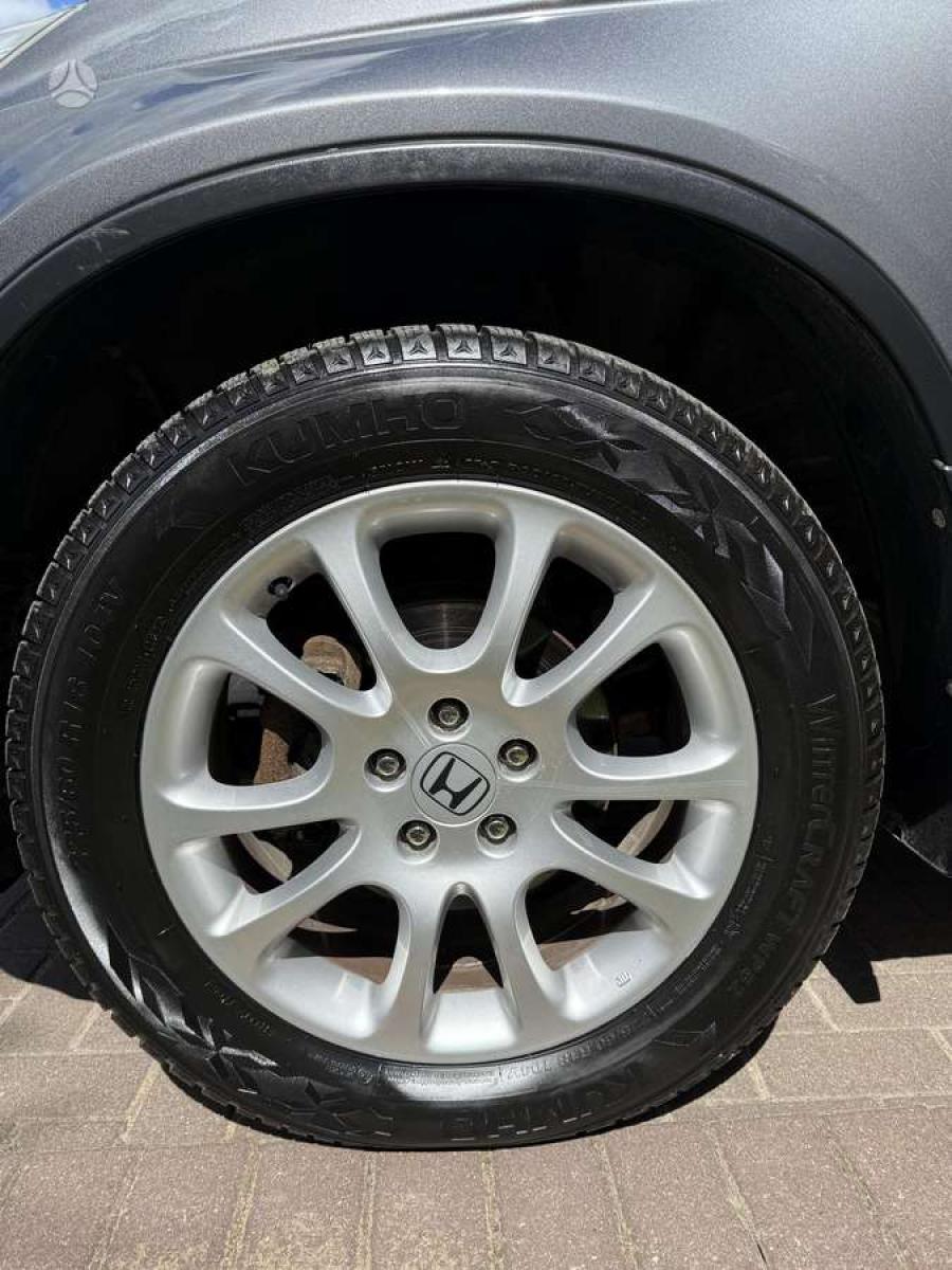 Pelēks Honda CR-V 2012 Utena, ar dzinēja tilpumu 2.20 L un nobraukumu 155 tūkst. km par 7700 €, foto 13 vietnē AUTOMOTO.COM.LV