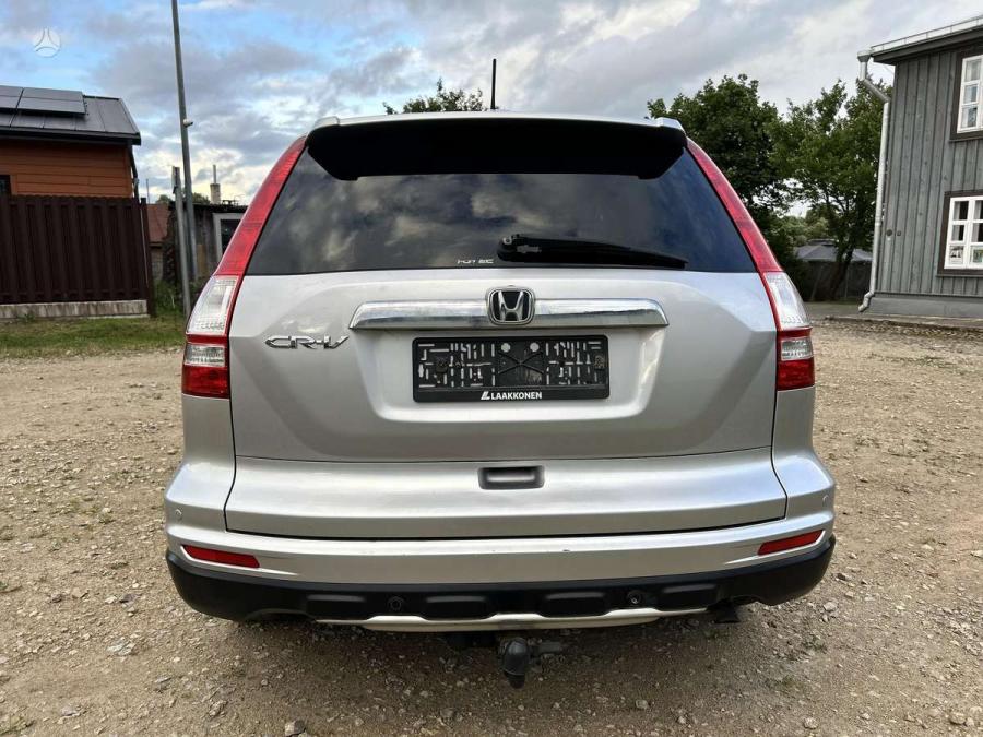 Grey Honda CR-V 2012 in Kaisiadorys, with an engine capacity of 2.20 L and mileage of 276 thousand km for 6450 €, photo 9 on AUTOMOTO.COM.LV