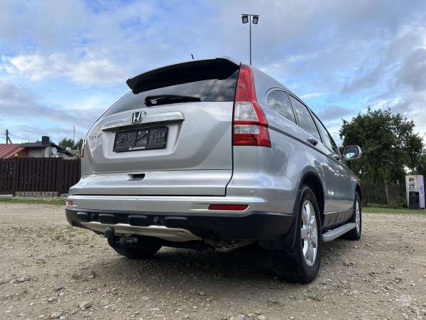 Grey Honda CR-V 2012 in Kaisiadorys, with an engine capacity of 2.20 L and mileage of 276 thousand km for 6450 €, photo 10 on AUTOMOTO.COM.LV