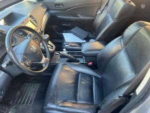 Grey Honda CR-V 2012 in Taurage, with an engine capacity of 2.20 L and mileage of 256 thousand km for 8900 €, photo 12 on AUTOMOTO.COM.LV