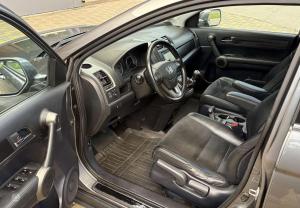 Grey Honda CR-V 2012 in Druskininkai, with an engine capacity of 2.20 L and mileage of 284 thousand km for 7700 €, photo 19 on AUTOMOTO.COM.LV