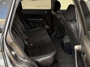 Grey Honda CR-V 2012 in Druskininkai, with an engine capacity of 2.20 L and mileage of 284 thousand km for 7700 €, photo 21 on AUTOMOTO.COM.LV