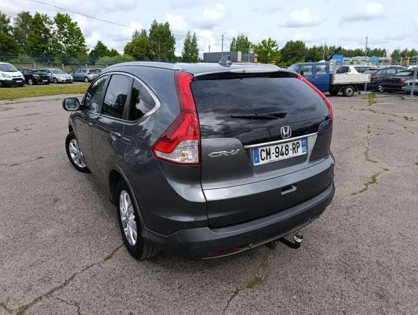 Grey Honda CR-V 2012 in Panevezys, with an engine capacity of 2.20 L and mileage of 250 thousand km for 8900 €, photo 3 on AUTOMOTO.COM.LV
