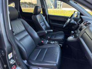 Pelēks Honda CR-V 2012 Utena, ar dzinēja tilpumu 2.20 L un nobraukumu 250 tūkst. km par 7700 €, foto 21 vietnē AUTOMOTO.COM.LV