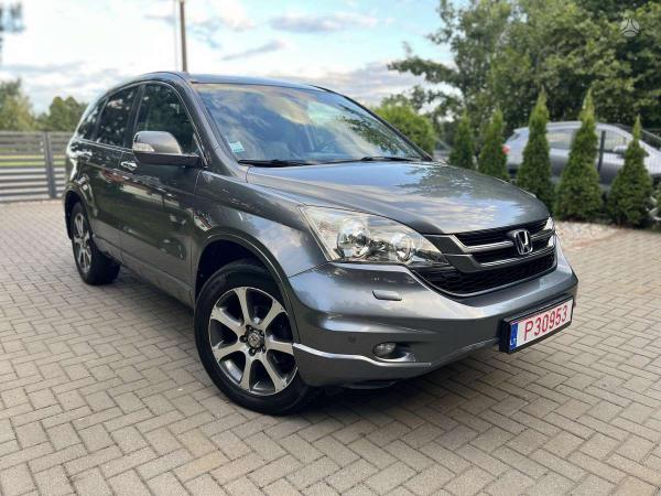Grey Honda CR-V 2012 in Druskininkai, with an engine capacity of 2.20 L and mileage of 259 thousand km for 7890 €, photo 3 on AUTOMOTO.COM.LV