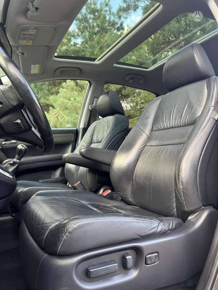 Pelēks Honda CR-V 2012 Druskininkai, ar dzinēja tilpumu 2.20 L un nobraukumu 259 tūkst. km par 7890 €, foto 24 vietnē AUTOMOTO.COM.LV