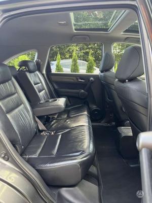 Pelēks Honda CR-V 2012 Druskininkai, ar dzinēja tilpumu 2.20 L un nobraukumu 259 tūkst. km par 7890 €, foto 28 vietnē AUTOMOTO.COM.LV