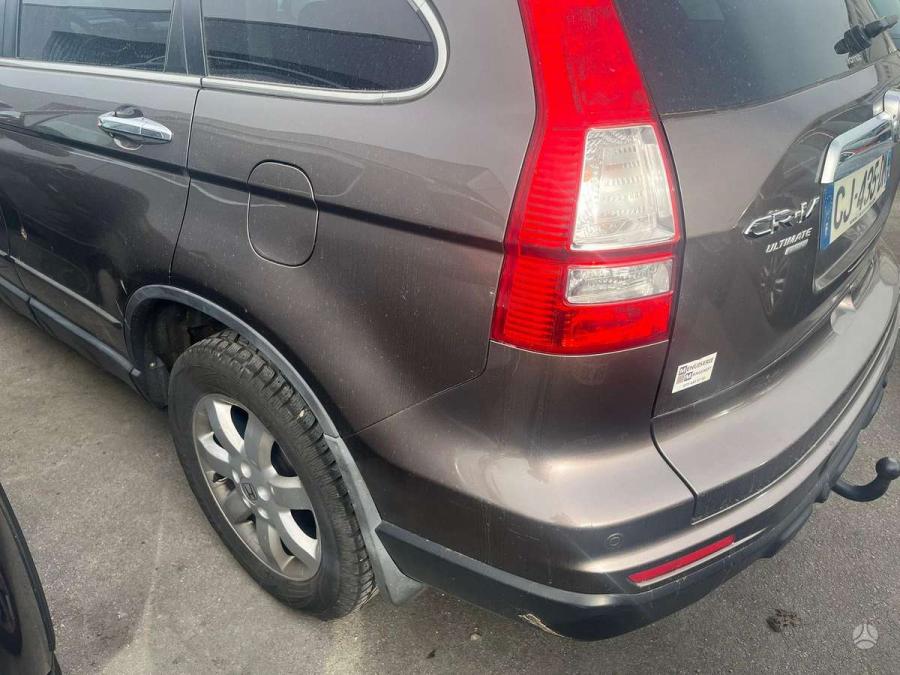 Grey Honda CR-V 2012 in Taurage, with an engine capacity of 2.20 L and mileage of 187 thousand km for 5500 €, photo 10 on AUTOMOTO.COM.LV