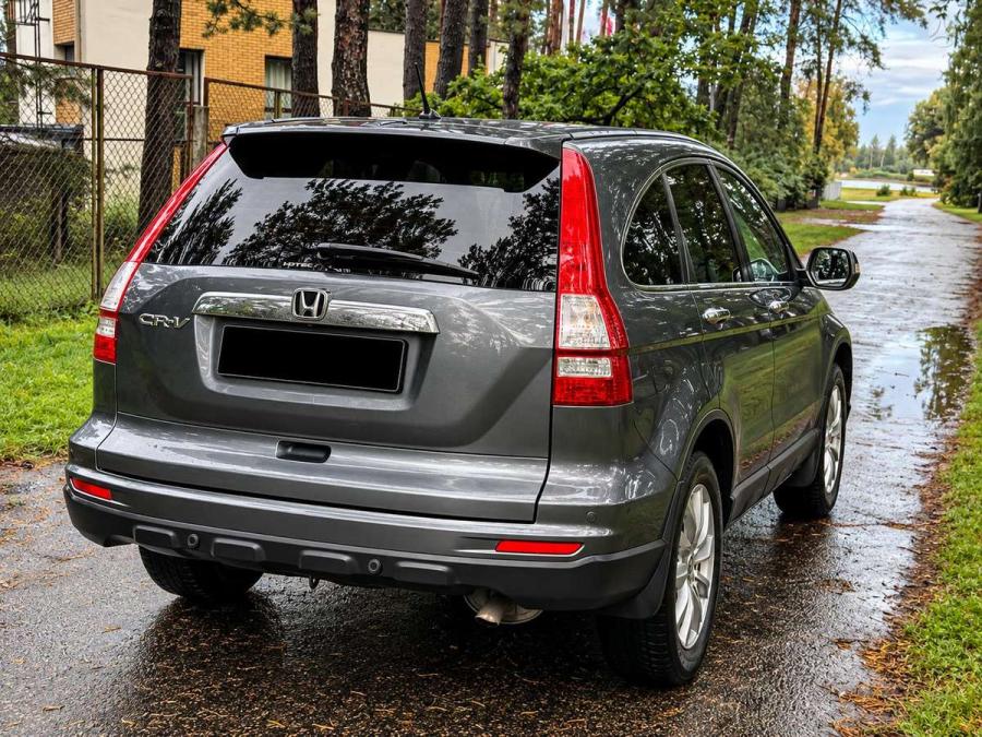 Grey Honda CR-V 2012 in Vilnius, with an engine capacity of 2.20 L and mileage of 171 thousand km for 8700 €, photo 12 on AUTOMOTO.COM.LV