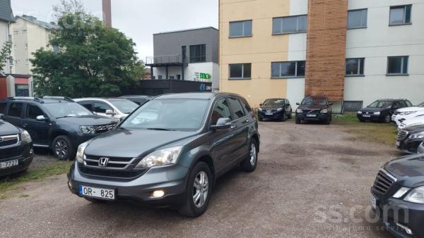 Pelēks Honda CR-V 2012 Daugavpils, ar dzinēja tilpumu 2.20 L un nobraukumu 0 tūkst. km par 7850 €, foto 4 vietnē AUTOMOTO.COM.LV