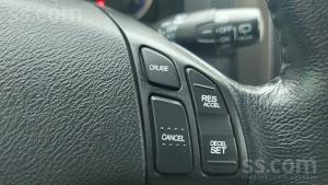 Grey Honda CR-V 2012 in Daugavpils, with an engine capacity of 2.20 L and mileage of 0 thousand km for 7850 €, photo 14 on AUTOMOTO.COM.LV