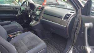 Grey Honda CR-V 2012 in Daugavpils, with an engine capacity of 2.20 L and mileage of 0 thousand km for 7850 €, photo 26 on AUTOMOTO.COM.LV