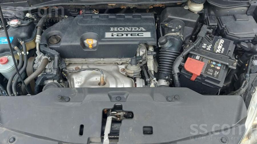 Grey Honda CR-V 2012 in Daugavpils, with an engine capacity of 2.20 L and mileage of 0 thousand km for 7850 €, photo 27 on AUTOMOTO.COM.LV