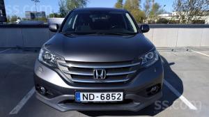Grey Honda CR-V 2013 in Riga, with an engine capacity of 2.00 L and mileage of 210 thousand km for 5000 €, photo 2 on AUTOMOTO.COM.LV