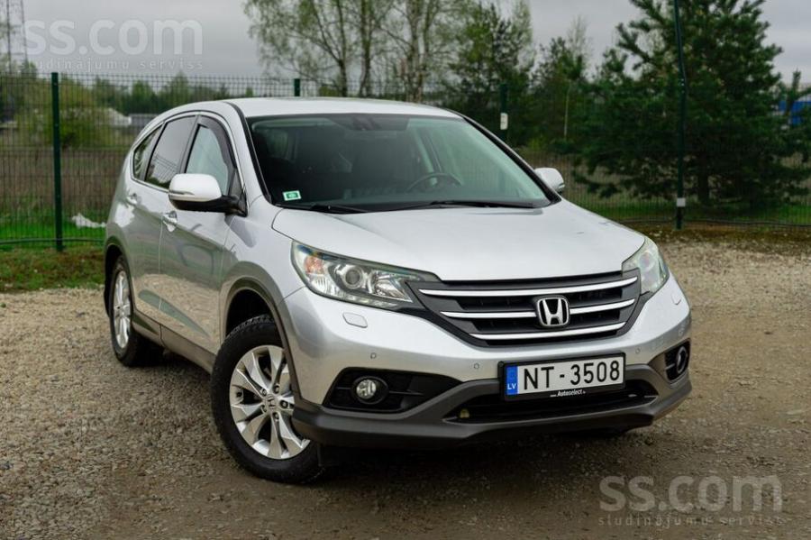 Pelēks Honda CR-V 2013 Rīga, ar dzinēja tilpumu 2.20 L un nobraukumu 248 tūkst. km par 10990 €, foto 3 vietnē AUTOMOTO.COM.LV