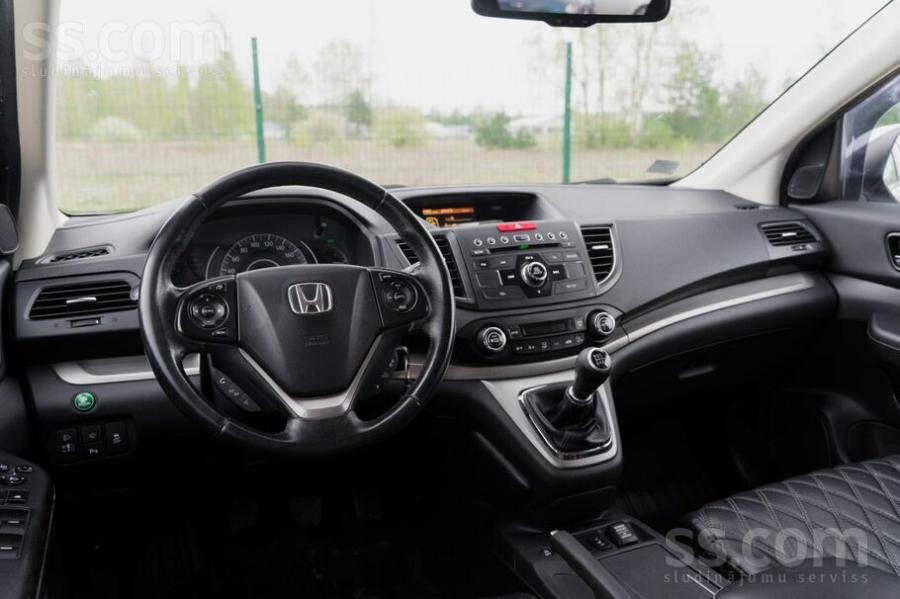 Pelēks Honda CR-V 2013 Rīga, ar dzinēja tilpumu 2.20 L un nobraukumu 248 tūkst. km par 10990 €, foto 7 vietnē AUTOMOTO.COM.LV