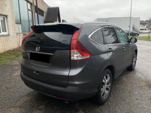 Grey Honda CR-V 2013 in Marijampole, with an engine capacity of 1.60 L and mileage of 238 thousand km for 7999 €, photo 7 on AUTOMOTO.COM.LV
