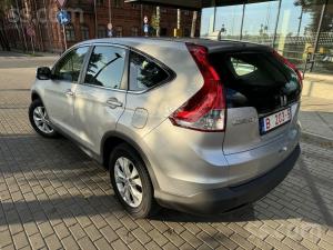 Pelēks Honda CR-V 2013 Daugavpils, ar dzinēja tilpumu 2.20 L un nobraukumu 209 tūkst. km par 11950 €, foto 3 vietnē AUTOMOTO.COM.LV
