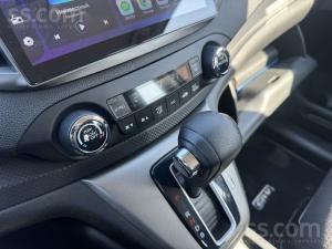 Pelēks Honda CR-V 2013 Daugavpils, ar dzinēja tilpumu 2.20 L un nobraukumu 209 tūkst. km par 11950 €, foto 24 vietnē AUTOMOTO.COM.LV