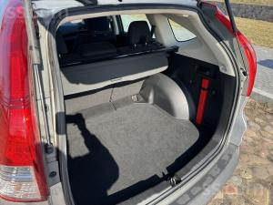 Pelēks Honda CR-V 2013 Daugavpils, ar dzinēja tilpumu 2.20 L un nobraukumu 209 tūkst. km par 11950 €, foto 26 vietnē AUTOMOTO.COM.LV