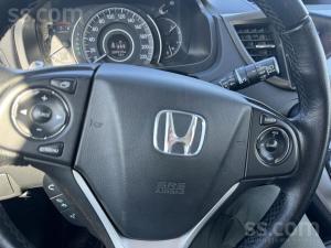 Pelēks Honda CR-V 2013 Daugavpils, ar dzinēja tilpumu 2.20 L un nobraukumu 209 tūkst. km par 11950 €, foto 27 vietnē AUTOMOTO.COM.LV