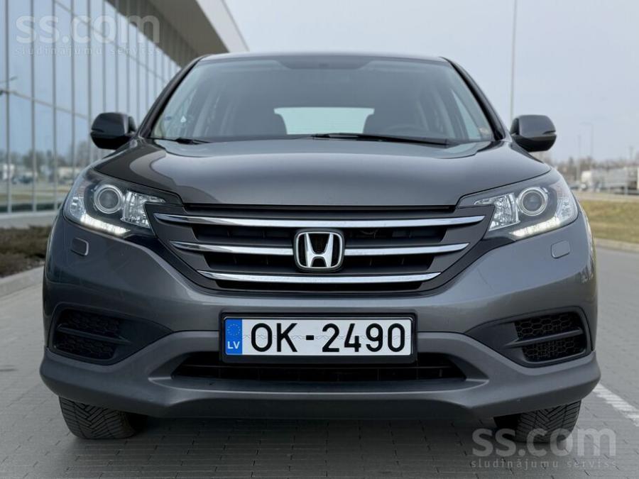 Pelēks Honda CR-V 2013 Rēzekne, ar dzinēja tilpumu 2.20 L un nobraukumu 211 tūkst. km par 7990 €, foto 1 vietnē AUTOMOTO.COM.LV