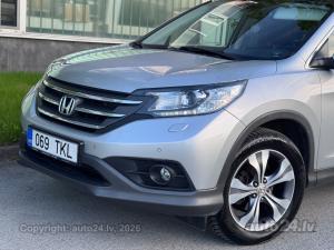 Grey Honda CR-V 2013 in Tallinn, with an engine capacity of 2.00 L and mileage of 266 thousand km for 8950 €, photo  on AUTOMOTO.COM.LV