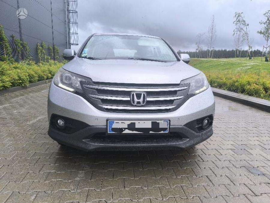 Grey Honda CR-V 2013 in Vilnius, with an engine capacity of 2.20 L and mileage of 228 thousand km for 8300 €, photo 4 on AUTOMOTO.COM.LV