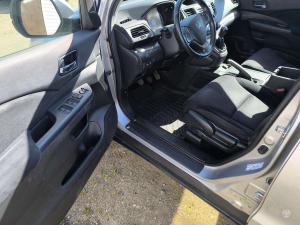 Grey Honda CR-V 2013 in Vilnius, with an engine capacity of 2.20 L and mileage of 228 thousand km for 8300 €, photo 9 on AUTOMOTO.COM.LV