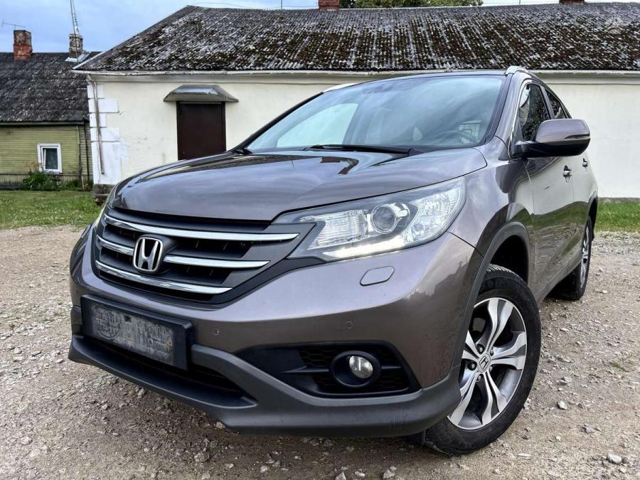 Pelēks Honda CR-V 2013 Kaišiadorys, ar dzinēja tilpumu 2.20 L un nobraukumu 286 tūkst. km par 7850 €, foto 1 vietnē AUTOMOTO.COM.LV